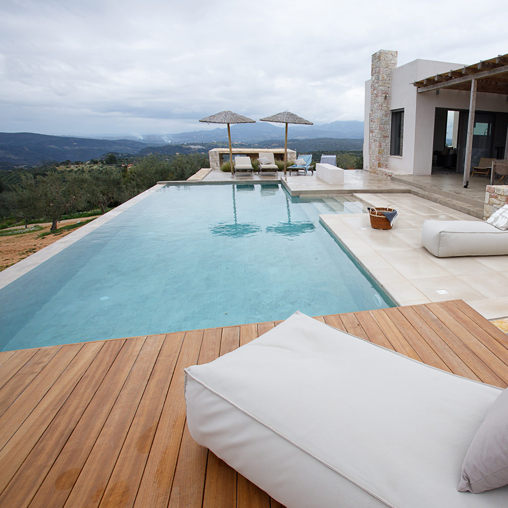 Azulejos y cerámica para piscinas, Soluciones en gres